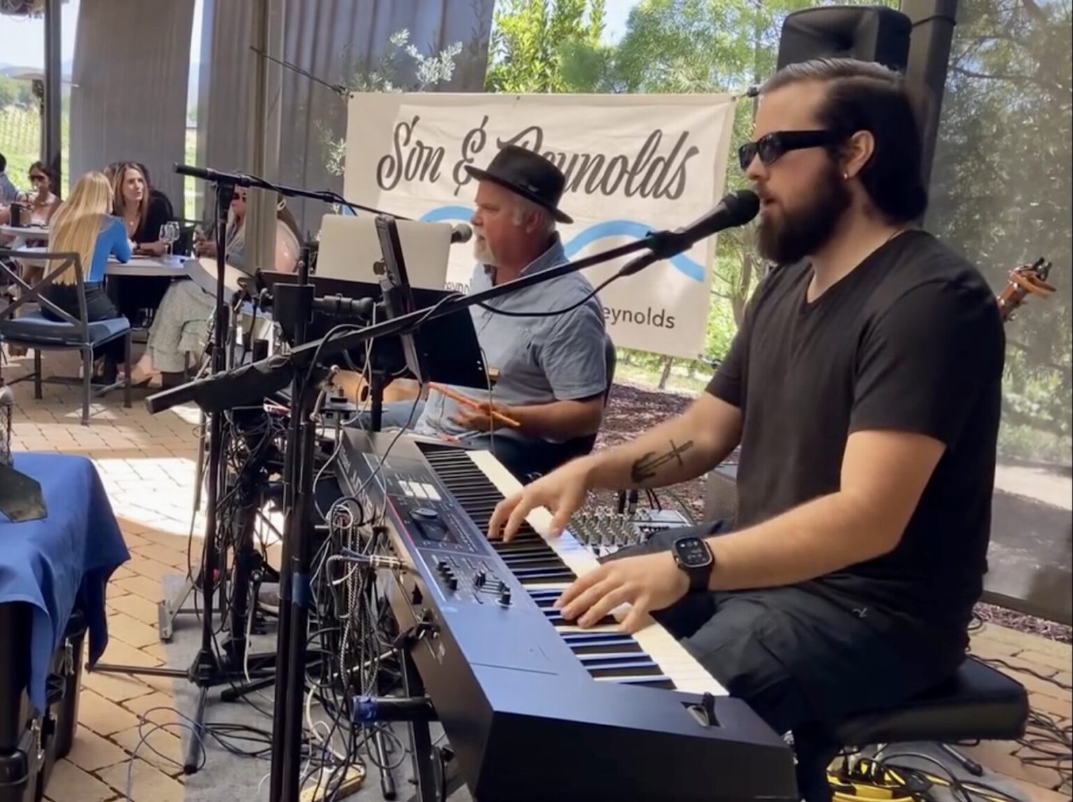 Live Music - Leoness Cellars